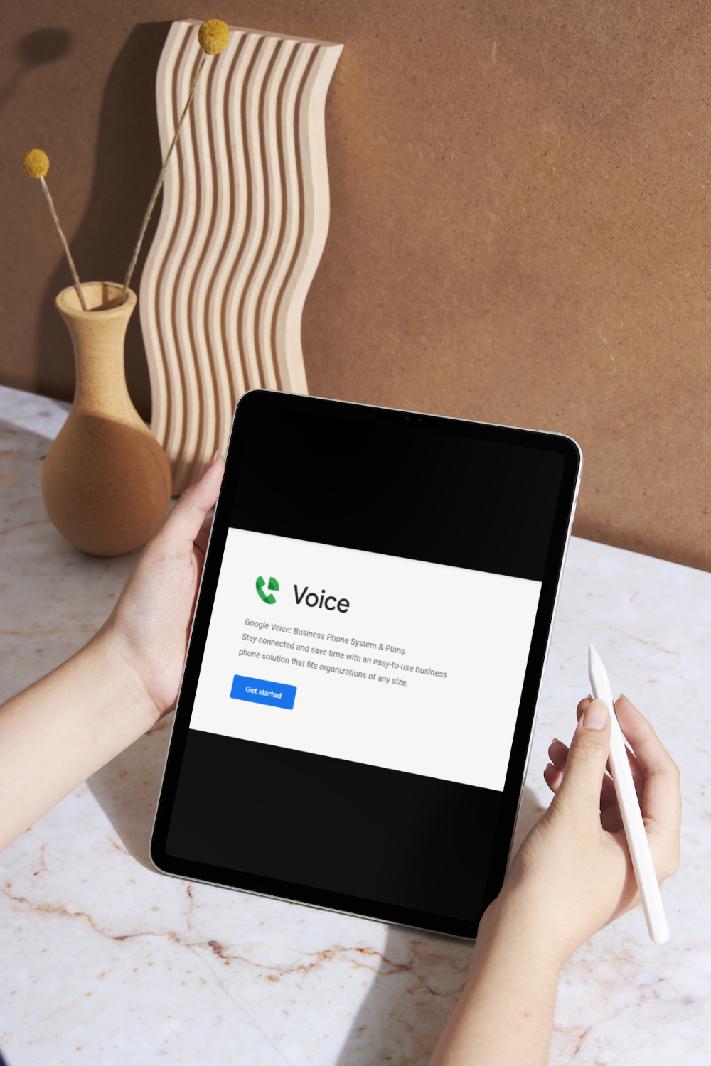 How to forward SMS to emails automatically? | Parseur®